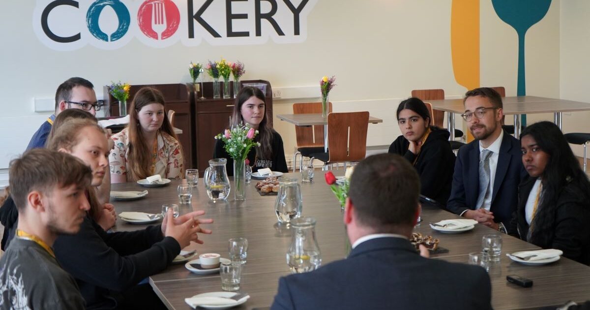York College students' 'great… | York College & University Centre